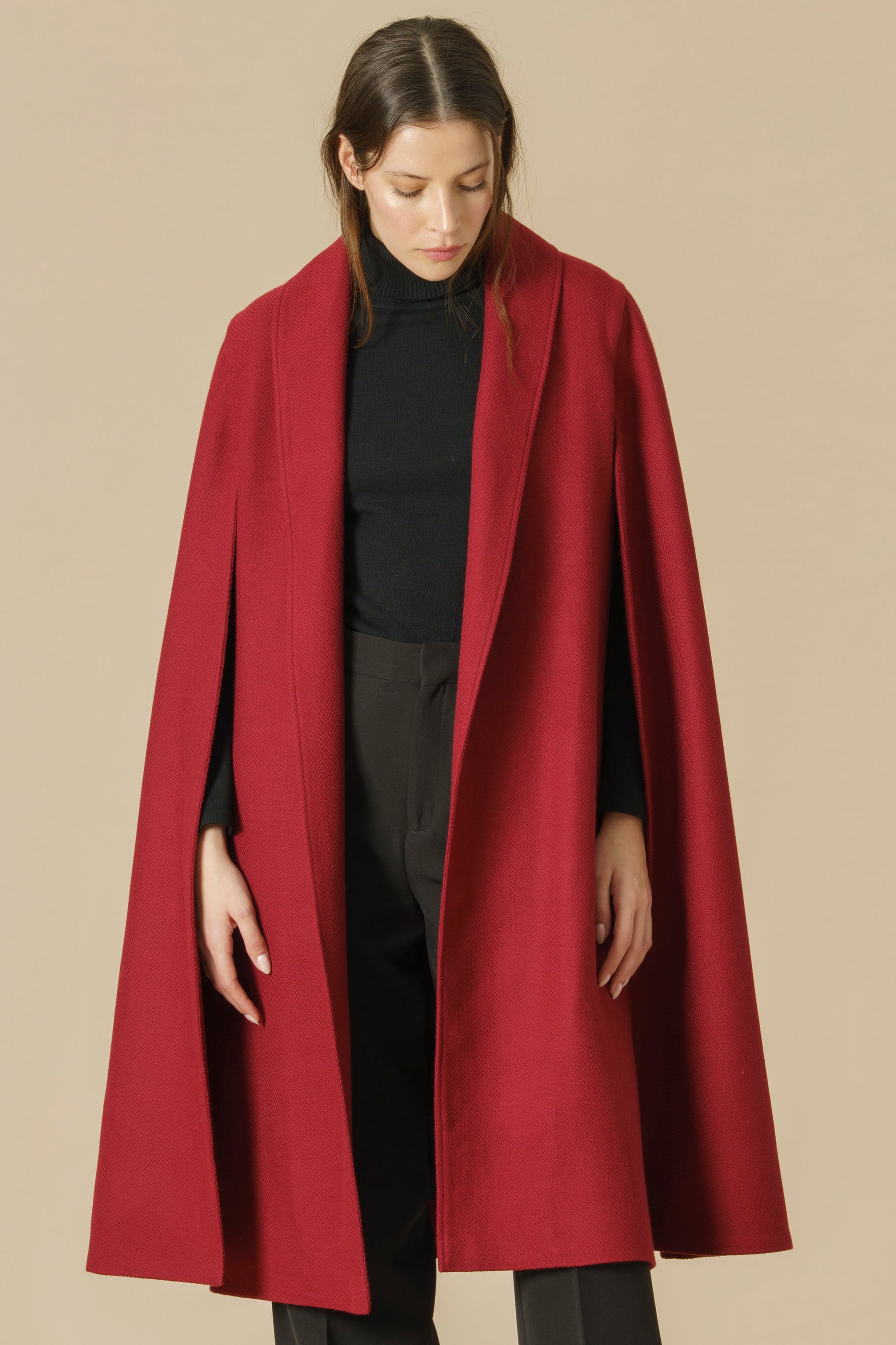 LLAWQHA CAPE